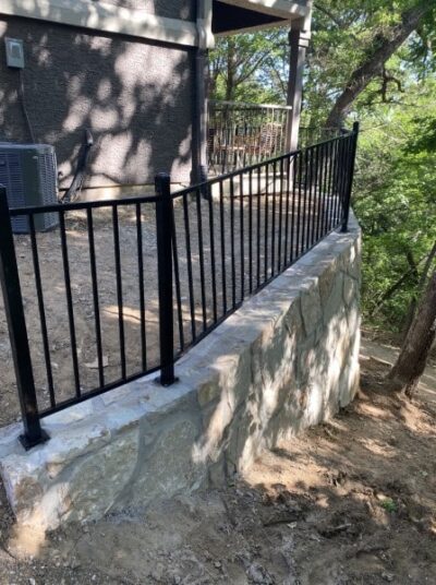New Milsap Stone Retaining Wall at Condo in Arlington Texas - DFW ...